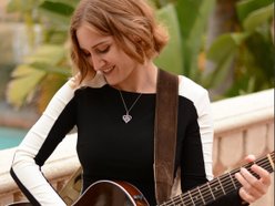 Jessica Rose | Bar Buzz